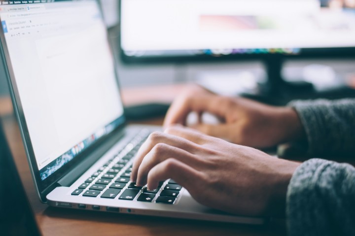 Alternative Ways to Say “Circling Back” in Emails – SC Lifestyle